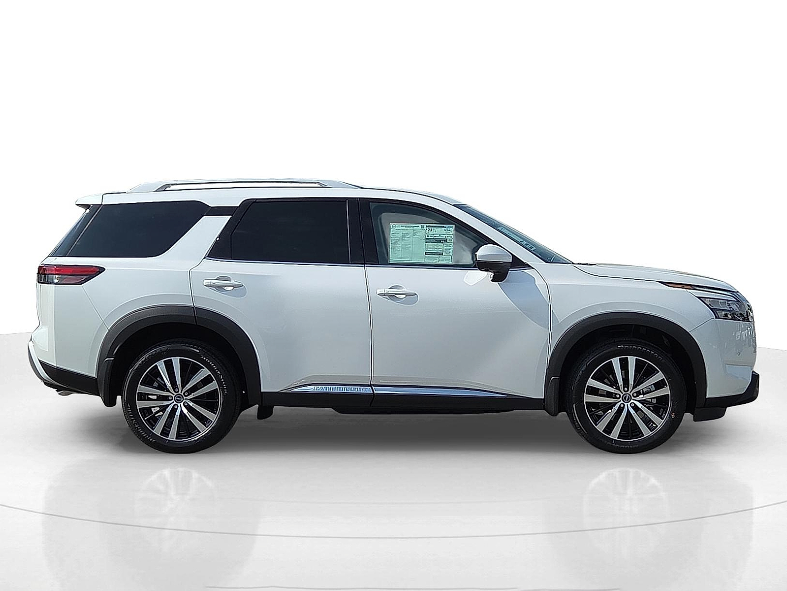 2025 Nissan Pathfinder | Star Shopper NWA