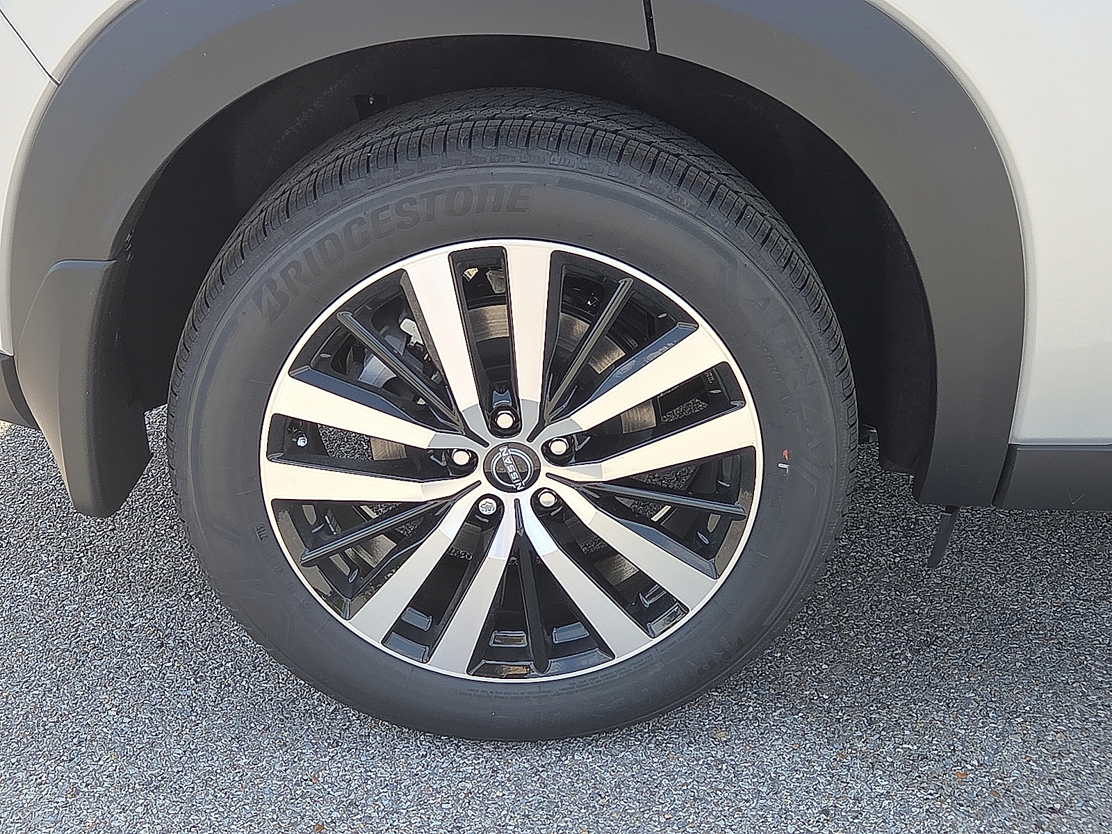 2025 Nissan Pathfinder | Star Shopper NWA