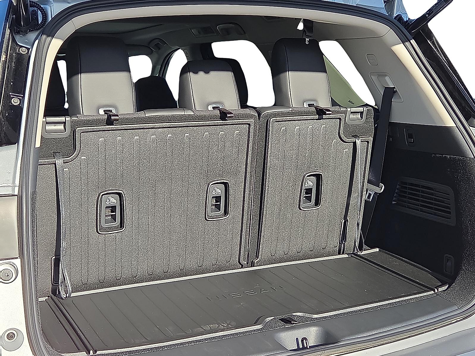2025 Nissan Pathfinder | Star Shopper NWA